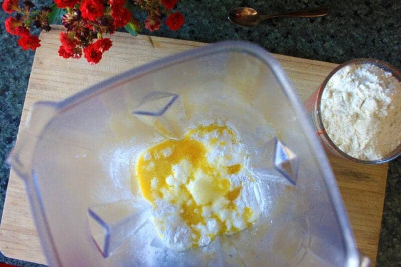 Water Spinach Crêpes with Coconut Cream Sauce Recipe | Jen Reviews