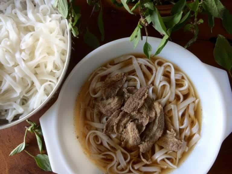 Easy-Peasy Vietnamese Pho Recipe | Jen Reviews