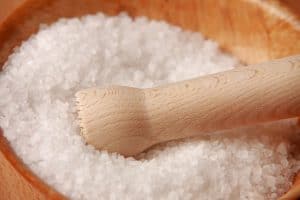 How to Get Rid of Head Lice Naturally: 15 Ways That Work | Jen Reviews